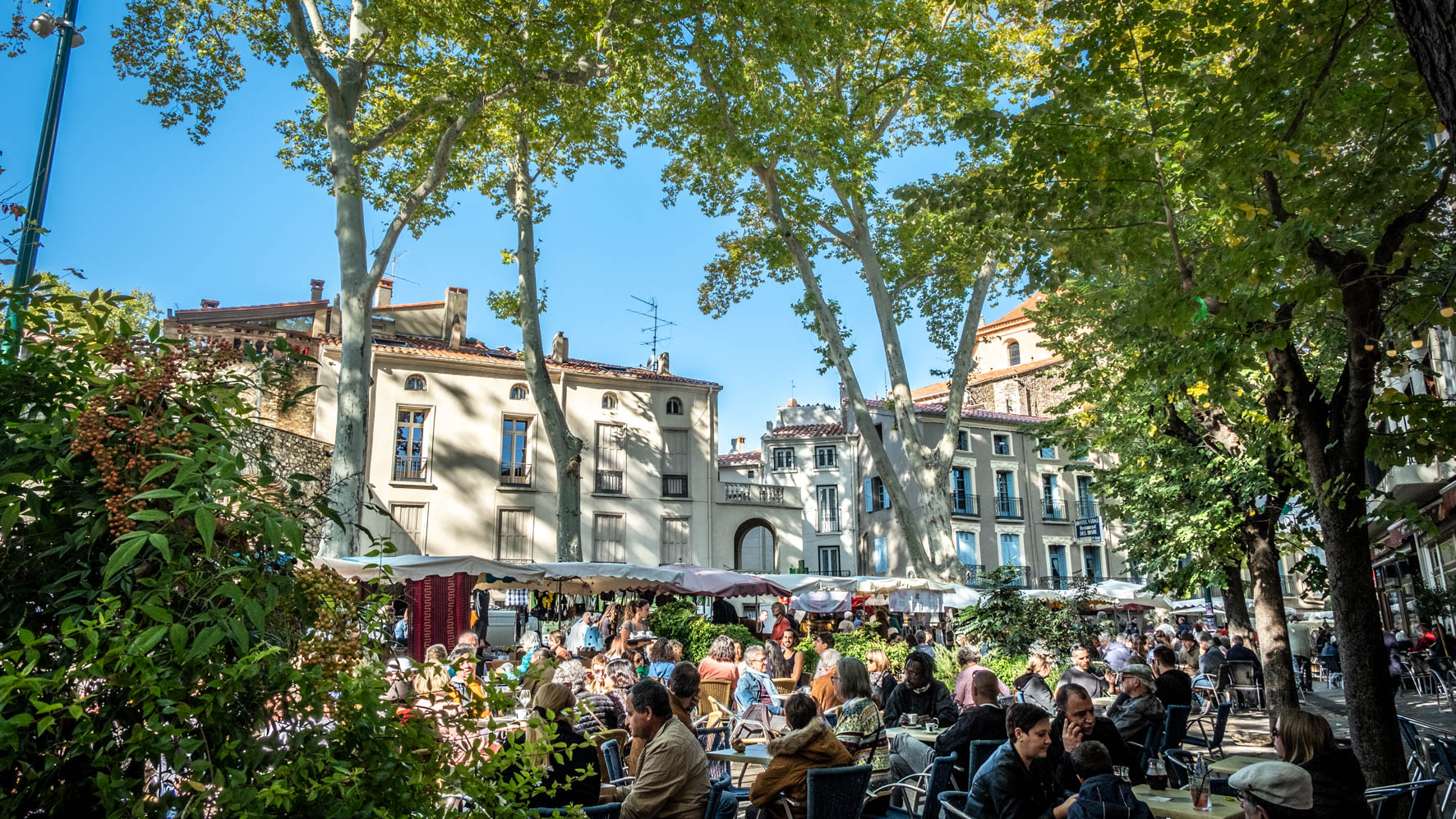 Céret - Céret Holiday [ ceret.holiday ]